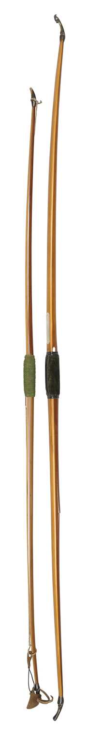 Lot 32 - TWO ALDRED LONGBOWS OWNED BY KENNETH AND