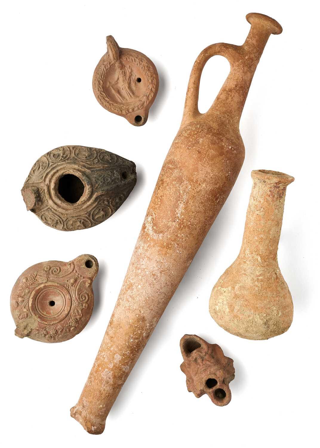 Lot 56 - A GROUP OF ROMAN AND CYPRIOT TERRACOTTA