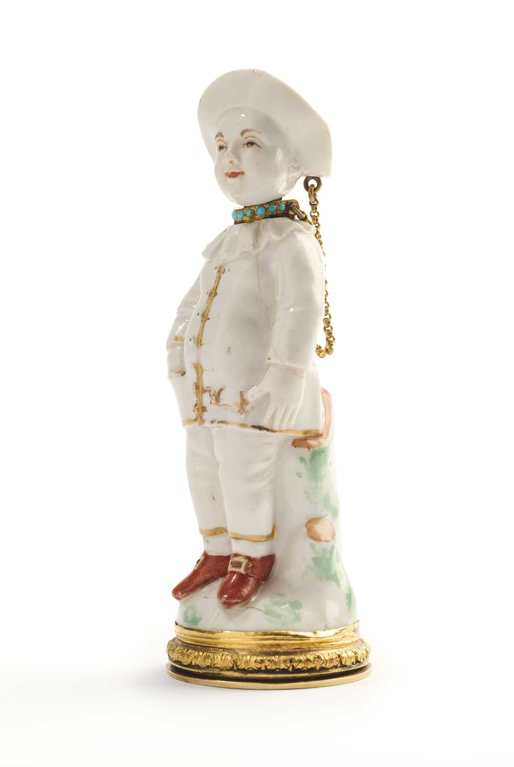 Lot 280 - A GERMAN GOLD-MOUNTED PORCELAIN 'PIERROT'