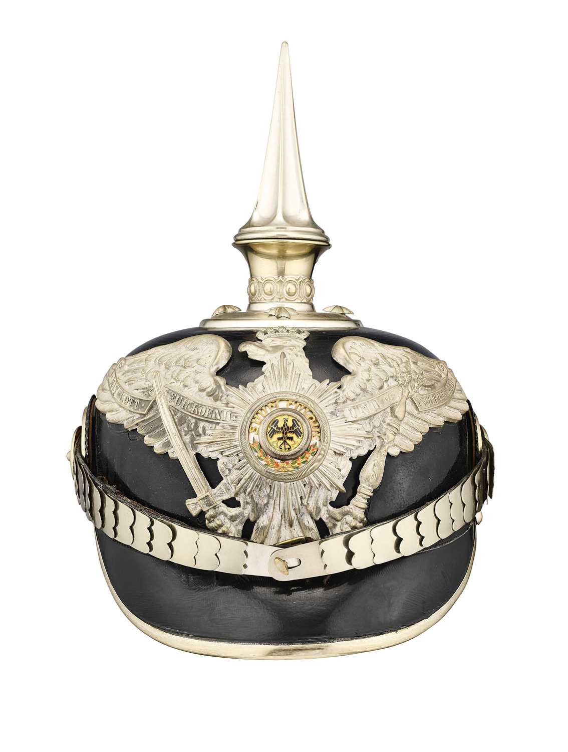 Lot 231 - A GERMAN GUARDS OFFICER’S HELMET, EARLY 20TH