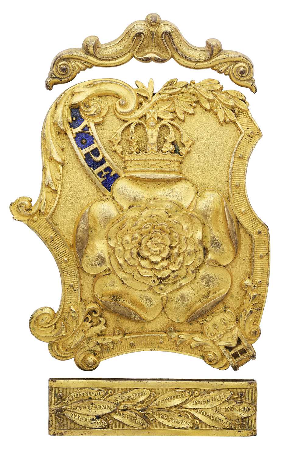 Lot 260 - AN OFFICER’S GILT SHOULDER BELT PLATE OF THE