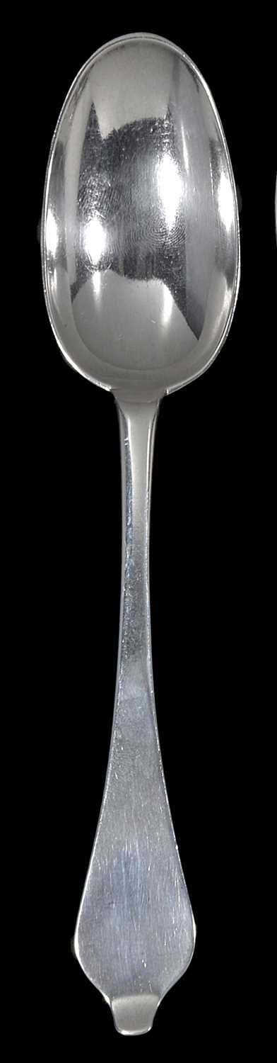 Lot 145 - A QUEEN ANNE SILVER DOGNOSE SPOON