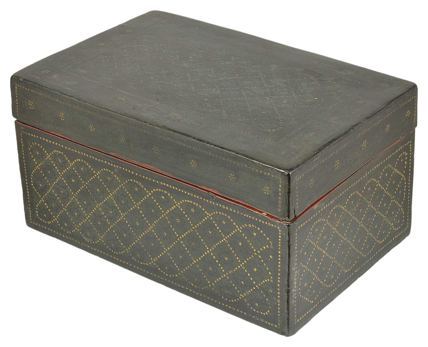 Lot 245 - A LACQUERED WOOD BOX