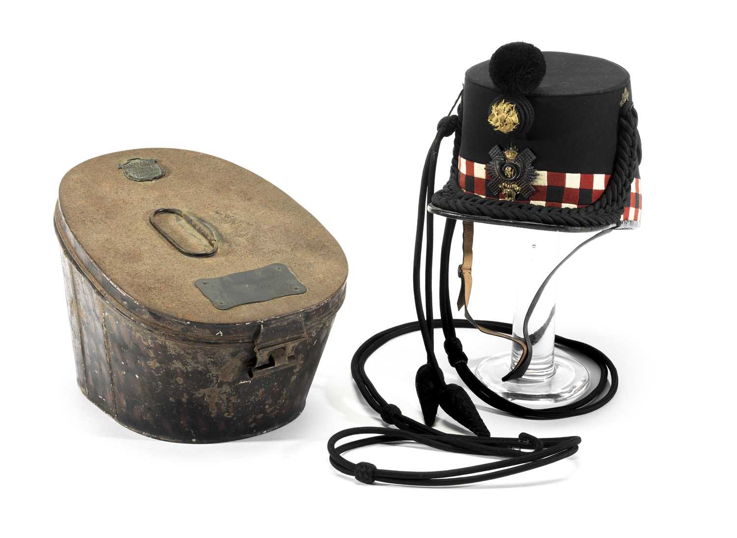 Lot 134 - A CASED SHAKO FOR AN OFFICER OF THE HIGHLAND