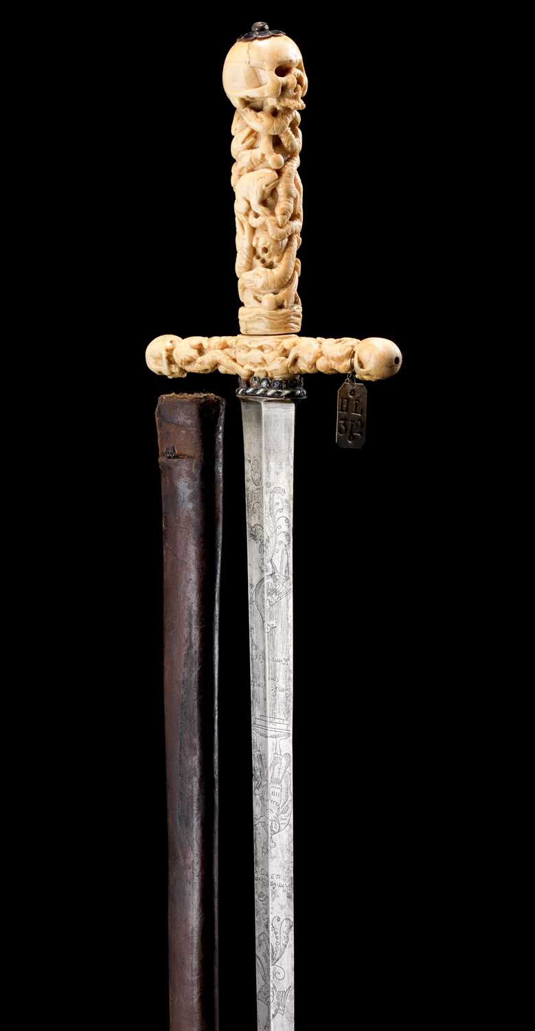 Lot 182 - A RARE GERMAN TOWN SWORD WITH FINELY CARVED