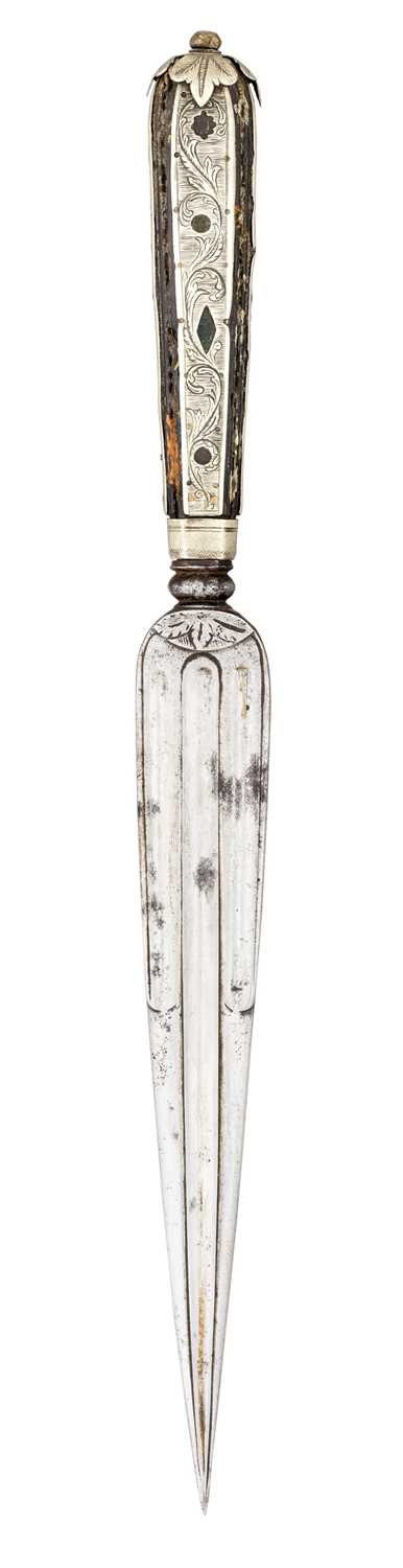 Lot 340 - AN ITALIAN HUNTING DAGGER