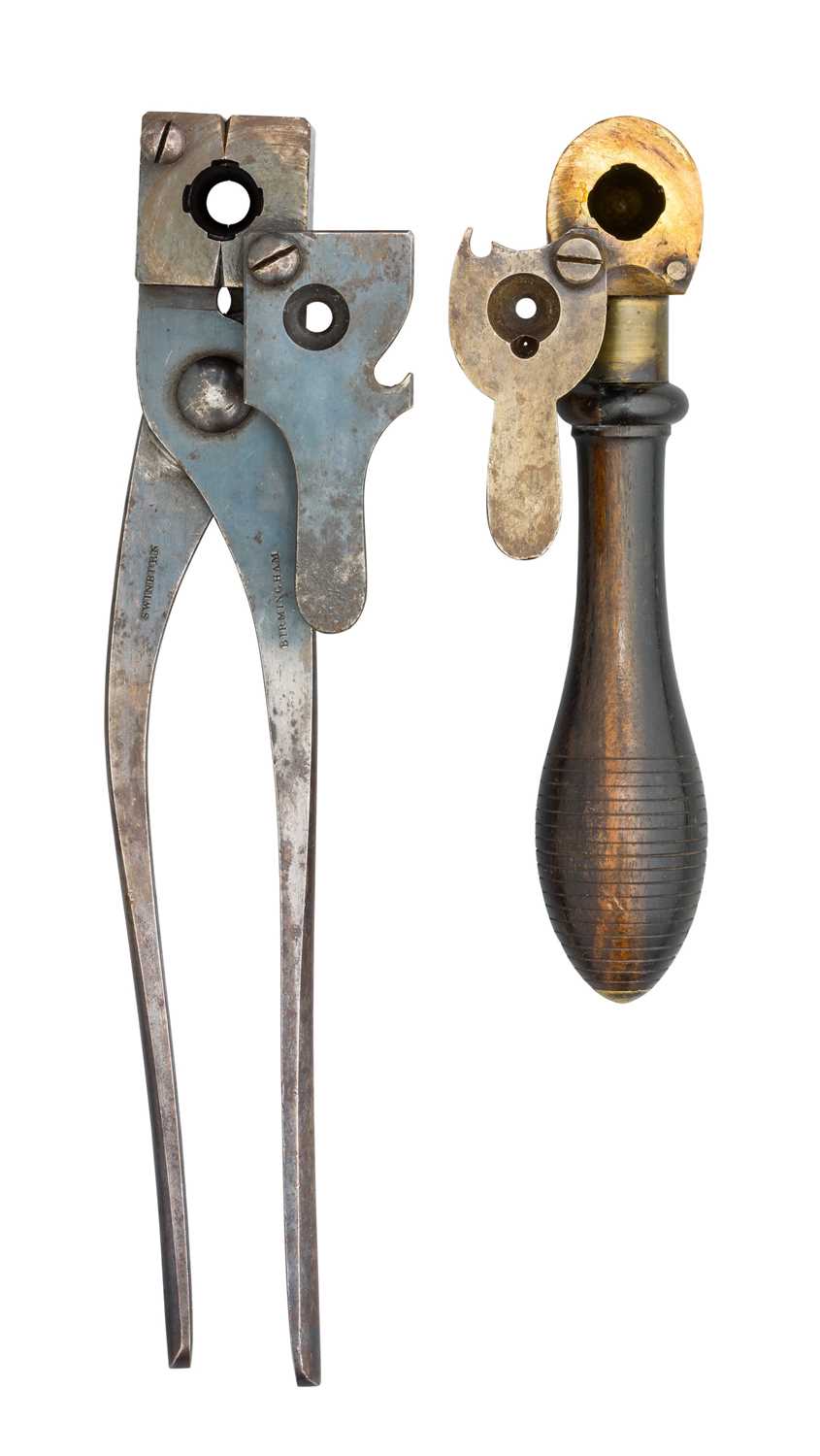 Lot 427 - A PINCER BULLET MOULD AND A BRASS BULLET