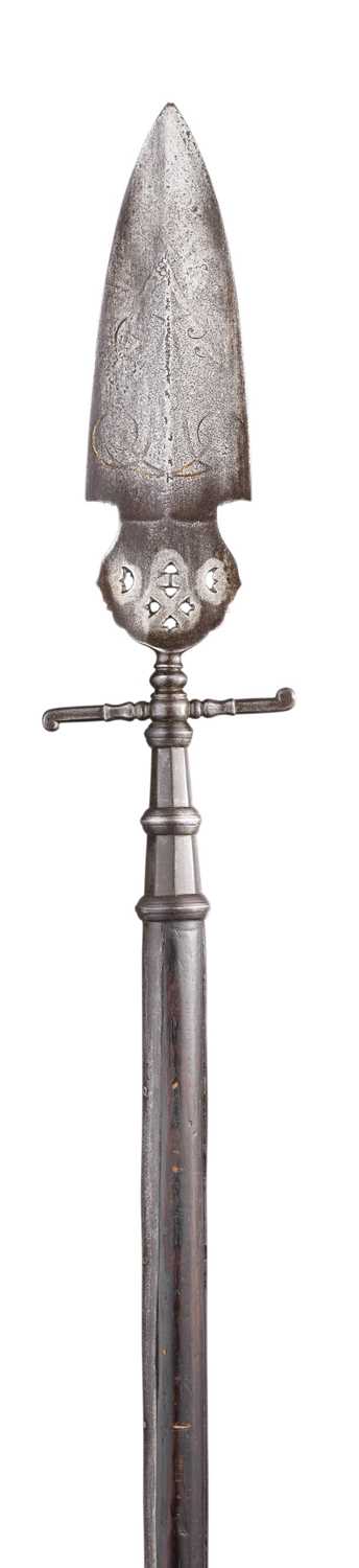 Lot 166 - **A GERMAN OFFICER'S SPONTOON